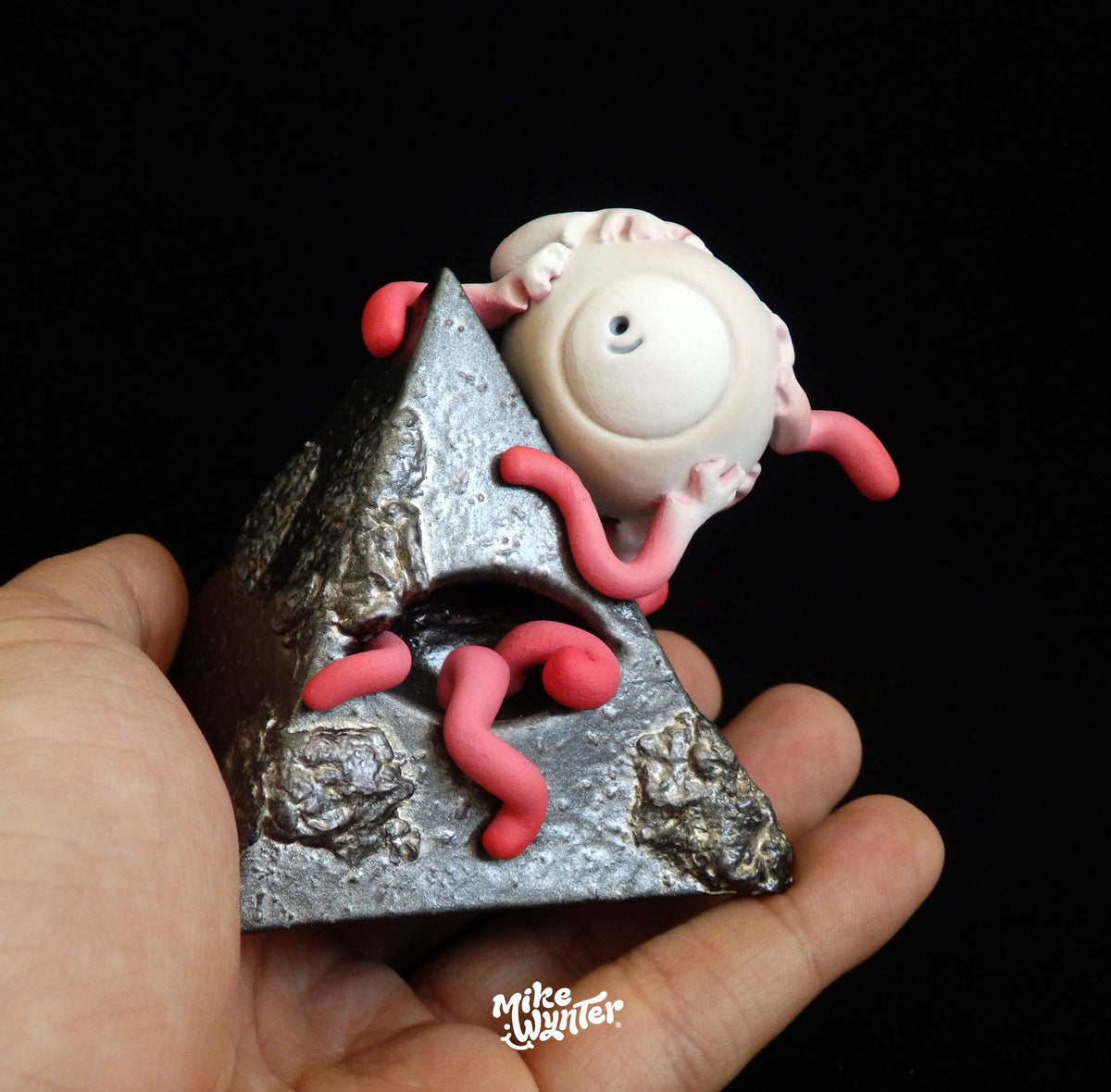 Illuminati By Nature: "Mr. Eyeball" by Mike Wynter — Martian Toys